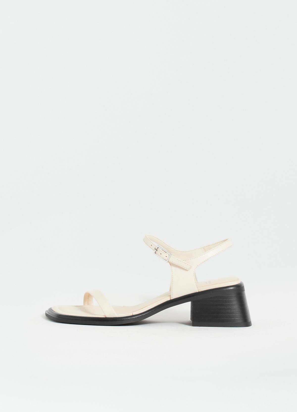 Vagabond - İnes | Sandals | Off-white | Woman